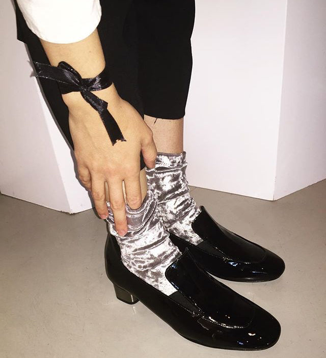 Darner Silver Crushed Velvet Socks – Darner Socks